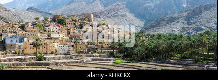 village of Bald Sayt in the mountains of Oman Stock Photo - Alamy