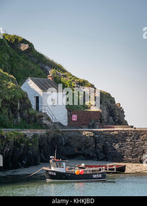Porthgain Harbour, Pembrokeshire, Dyfed, Wales, UK Stock Photo - Alamy