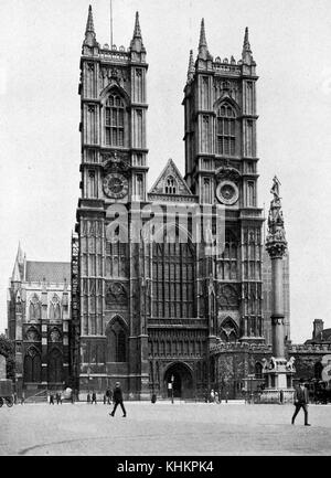 View of the Exterior of Westminster Abbey Stock Photo - Alamy