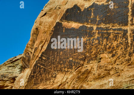 Petroglyphs made by Ancestral Puebloans, Butler Wash, Bears Ears ...