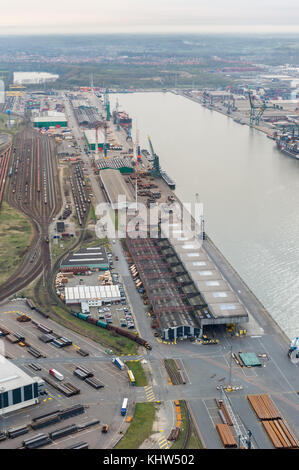 Nocturnal aerial image of Mexiconatie and LBC Tank Terminals at Port of ...