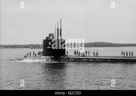 USS PUFFER (SSN-652 Stock Photo - Alamy