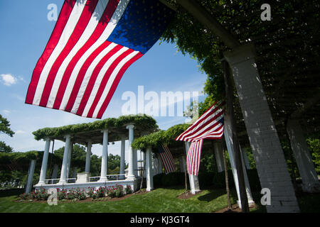 James R. Tanner Amphitheater in Arlington National Cemtery (27136135765 ...