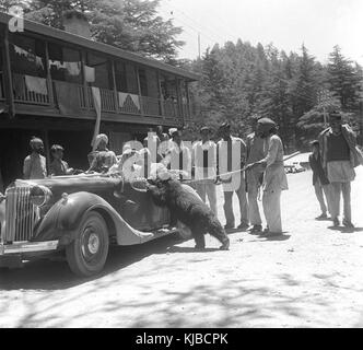 Prime Minister Jawaharlal Nehru, and Lord and Lady Mountbatten enjoying ...