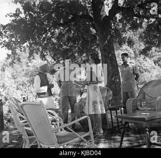 Prime Minister Jawaharlal Nehru with Edwina and Promila Mountbatten ...