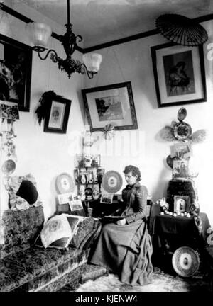 Hannah Maynard at home Stock Photo - Alamy