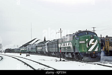 BN Passenger Trains in 1970 and 1971 5 Roger Puta Photos (26820846793 ...