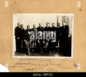 The *Junta de Gobierno* was a political body in Mexico that operated ...