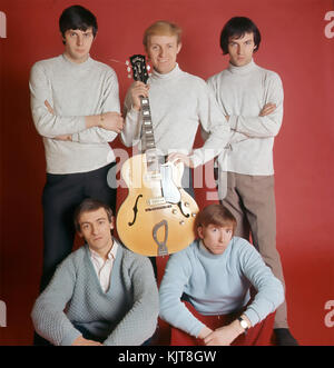 THE OVERLANDERS UK pop group in 1966. Photo Tony Gale Stock Photo - Alamy