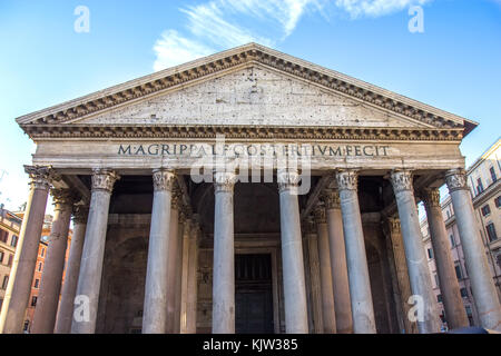 Ancient roman pantheon temple, front view Stock Photo - Alamy