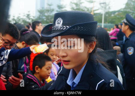 Beautiful Chinese policewoman Stock Photo - Alamy