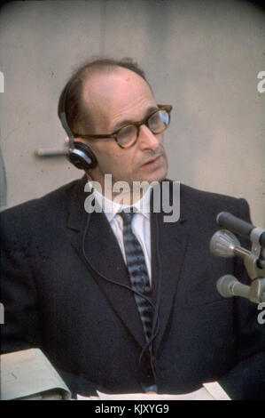 NAZI ADOLF EICHMANN AT HIS TRIAL IN JERUSALEM 14 DECEMBER 1961 Stock ...