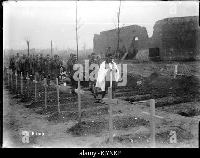 Funeral of Lieutenant Colonel George Augustus King during World War I ...
