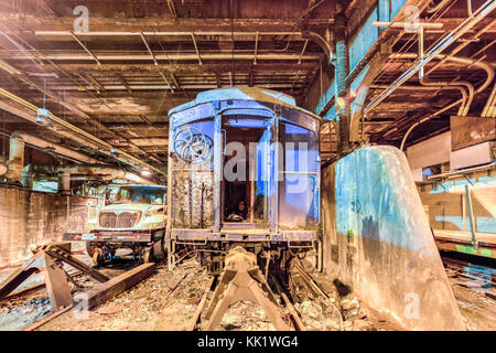 New York - December 28, 2015: Track 61 in Grand Central Station with a ...