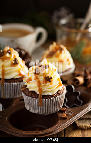 frosting, gingerbread man, gingerbread men Stock Photo - Alamy
