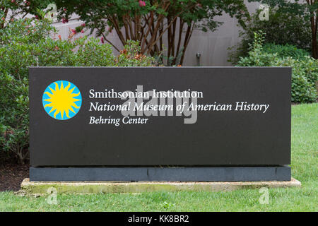 Entrance to Smithsonian National Museum of the American Indian in Stock Photo: 63685018 - Alamy