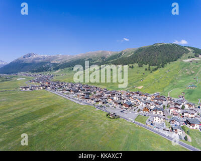 Aerial view of Livigno, Sondrio, Lombardy, Italy Stock Photo - Alamy