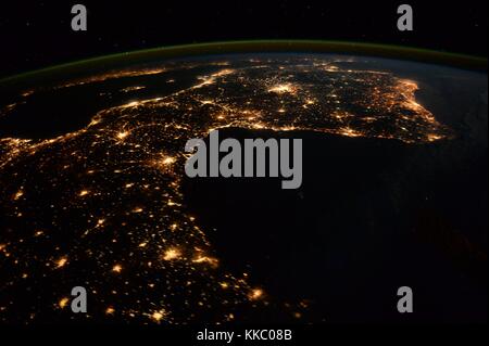 Spain at Night from Space Stock Photo - Alamy