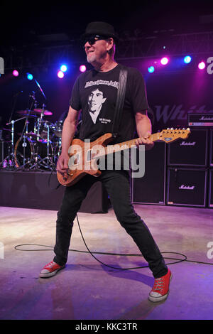 Mark Kendall of Great White perform during Chris Jericho's Rock 'N ...