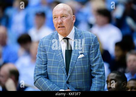 Tulane Head Coach Mike Dunleavy Sr. during the NCAA College Basketball ...