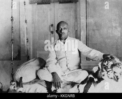 Narayan Maharaj 14 Stock Photo - Alamy