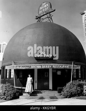 The Brown Derby Restaurant History of the Los Angeles Brown Derby ...