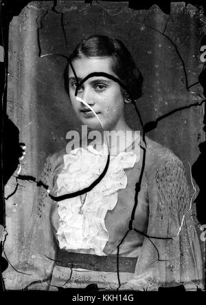 This photograph, titled 'Portret de fata,' features a close-up portrait ...