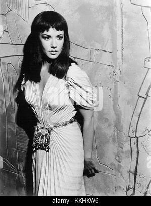 GENERAL ELECTRIC THEATER, Piper Laurie as Cleopatra, 'Caesar and ...