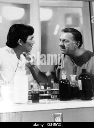 Robert Ito & Jack Klugman Television: Quincy M.E. (TV-Serie) Usa 1976 ...