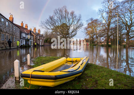The River Derwent Flooded in Malton, North Yorkshire Stock Photo - Alamy