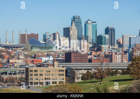 Kansas City skyline during daytime Stock Photo - Alamy
