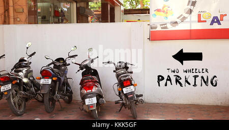 Two Wheeler vehicle parking Stock Photo - Alamy