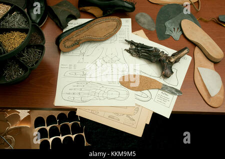Shoemaker's workshop, drawing for tailor-made shoes, unfinished ...