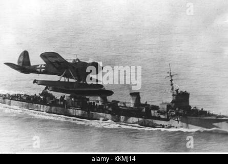 The Arado Ar 196 was a German reconnaissance seaplane used during World ...