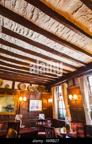 Interior of The Prospect of Whitby pub, Wapping Wall, Wapping, London ...