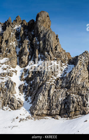 View of Mittenwald from the Karwendel mountain station Stock Photo - Alamy