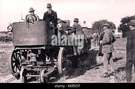 Dutton Road Rail Tractor prototype no. RR1501 f Stock Photo - Alamy