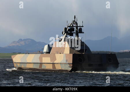 KNM Skudd (P962), a Skjold-class coastal patrol vessel of the Norwegian ...