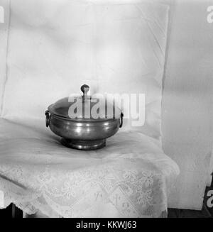 Alfta Kyrka is a historic church located in Sweden, cataloged under KMB ...