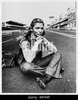 ELGA ANDERSEN, STEVE MCQUEEN, LE MANS, 1971 Stock Photo - Alamy