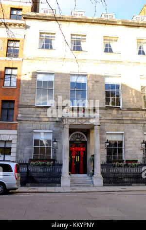 The Royal Society of Medicine RSM Chandos House in Queen Anne Street ...