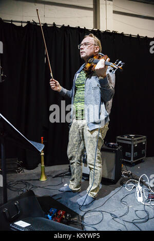 Pelle Bolander rehearsing with GGR Betong at the Huddersfield ...
