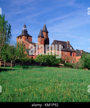 Collanges la Rouge village, Dordogne, France Stock Photo - Alamy