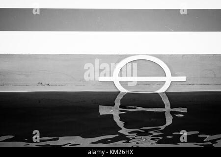 Plimsoll line on red ship Stock Photo - Alamy