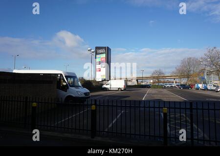 Staples Corner Retail Pk, London, England Stock Photo - Alamy