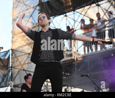 A/J Jackson of Saint Motel performs on day 2 of Lollapalooza on Friday ...