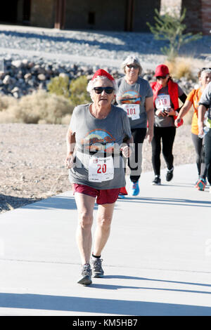 Runner at water station. 2017 Run Laughlin Half Marathon, 5K & 10K ...