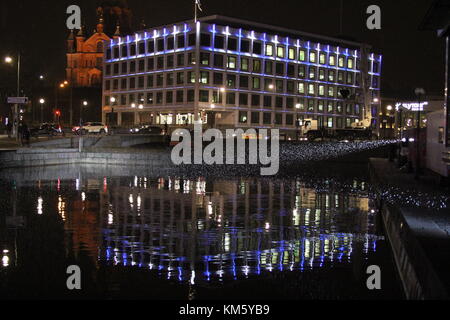 Kanavaranta, Helsinki, Finland. 5th Dec, 2017. Illumination of Stora ...