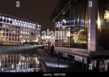 Kanavaranta, Helsinki, Finland. 5th Dec, 2017. Illumination of Stora ...