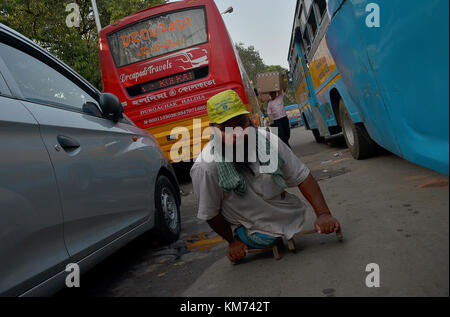 Kolkata, India. 04th Dec, 2017. Indian physically disable person hold a ...